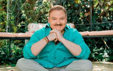 11 Most Famous Mediums: Psychics that Are World Famous and Well Known ...